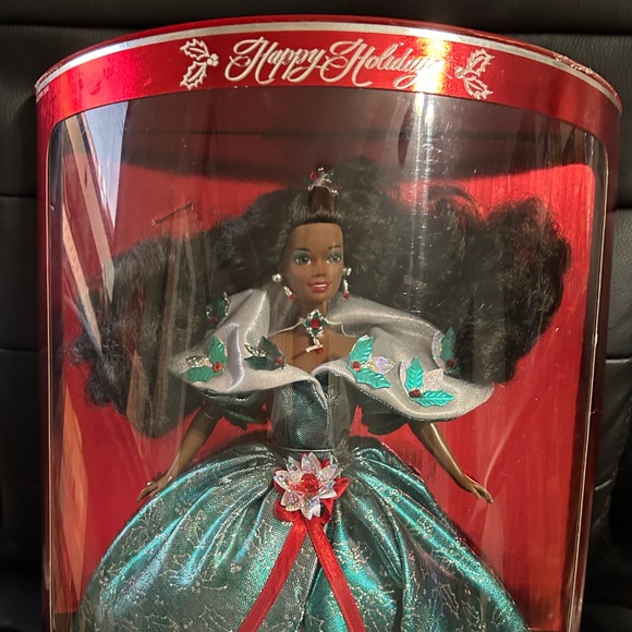 Barbie | Toys | New N Box Barbie Happy Holidays Doll 995 Special ...